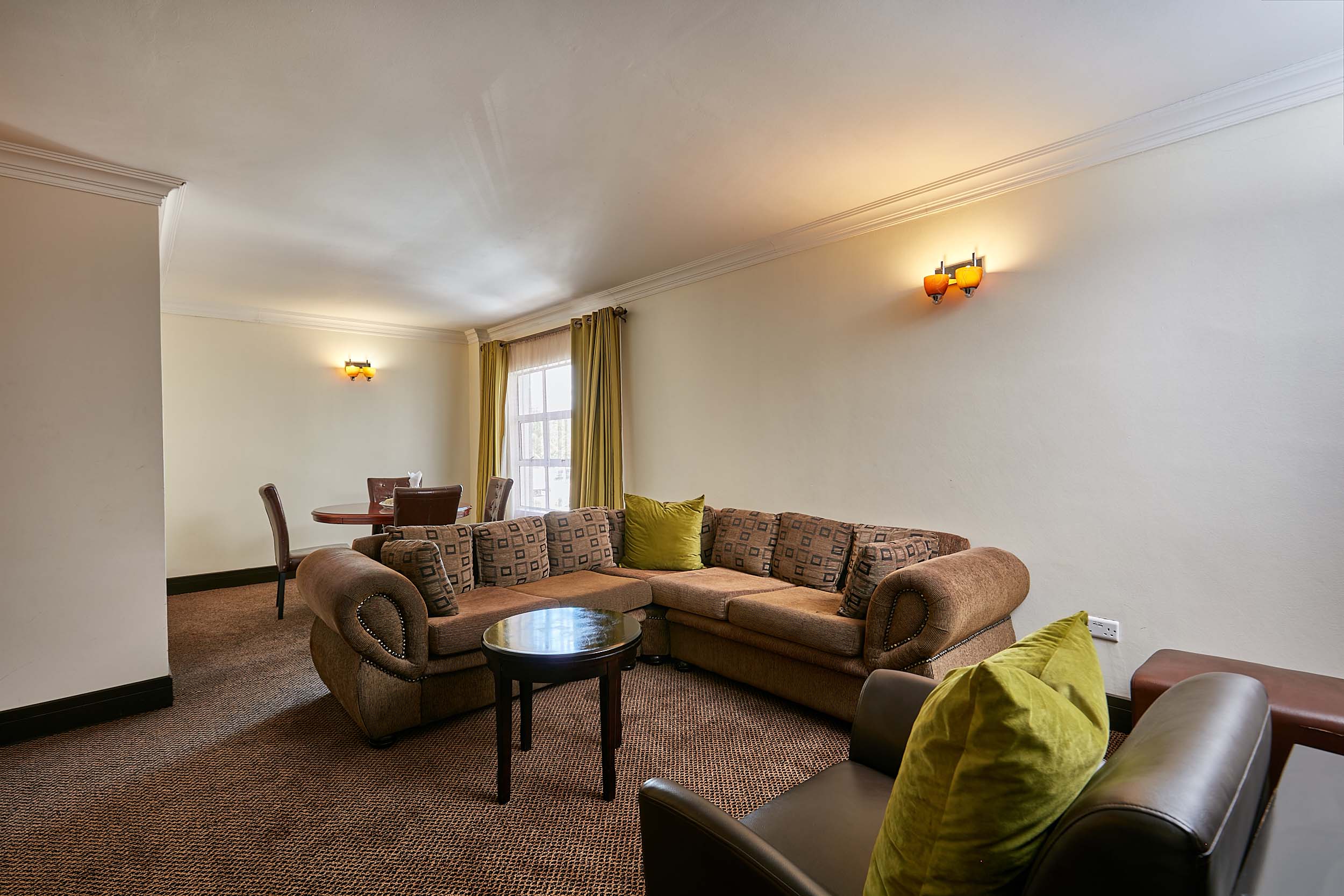 Available Rooms - Majestic Five Hotel